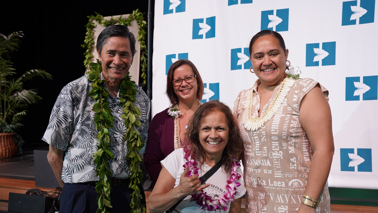 Department of Hawaiian Home Lands | GOVERNOR GREEN, DHHL AWARD MORE ...