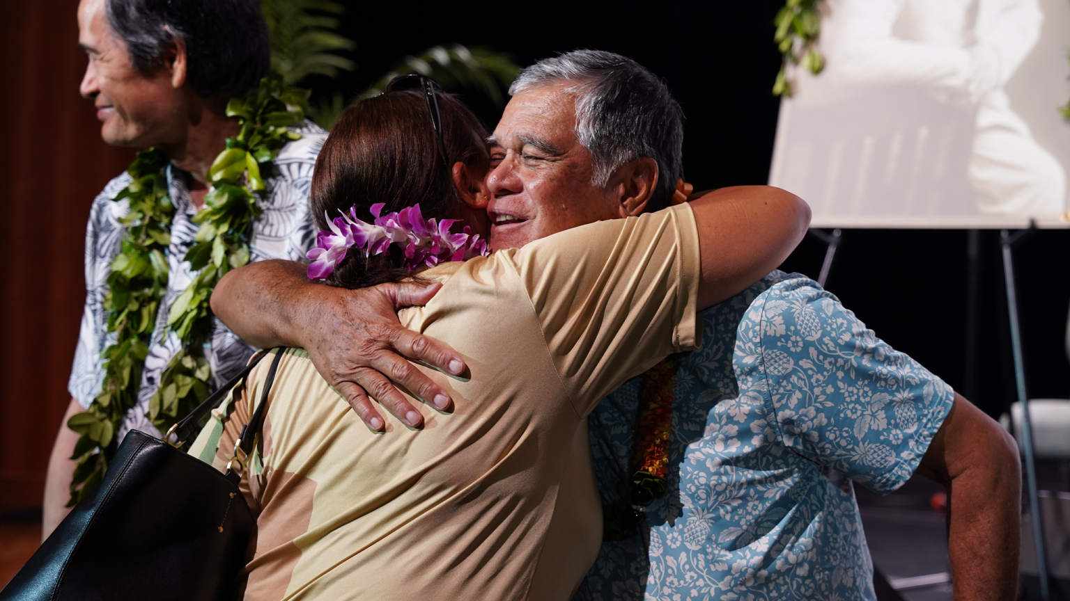 Department of Hawaiian Home Lands | GOVERNOR GREEN, DHHL AWARD MORE ...